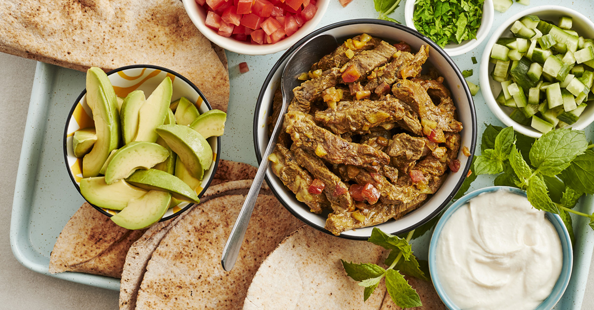 Chawarma de bœuf à la menthe avec sauce au yogourt | Cuisinons en Famille